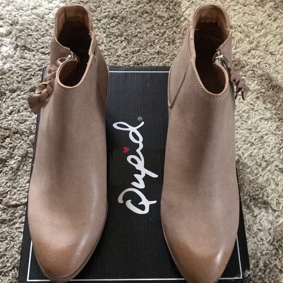 Qupid | Shoes | Booties With Side Zipper | Poshmark